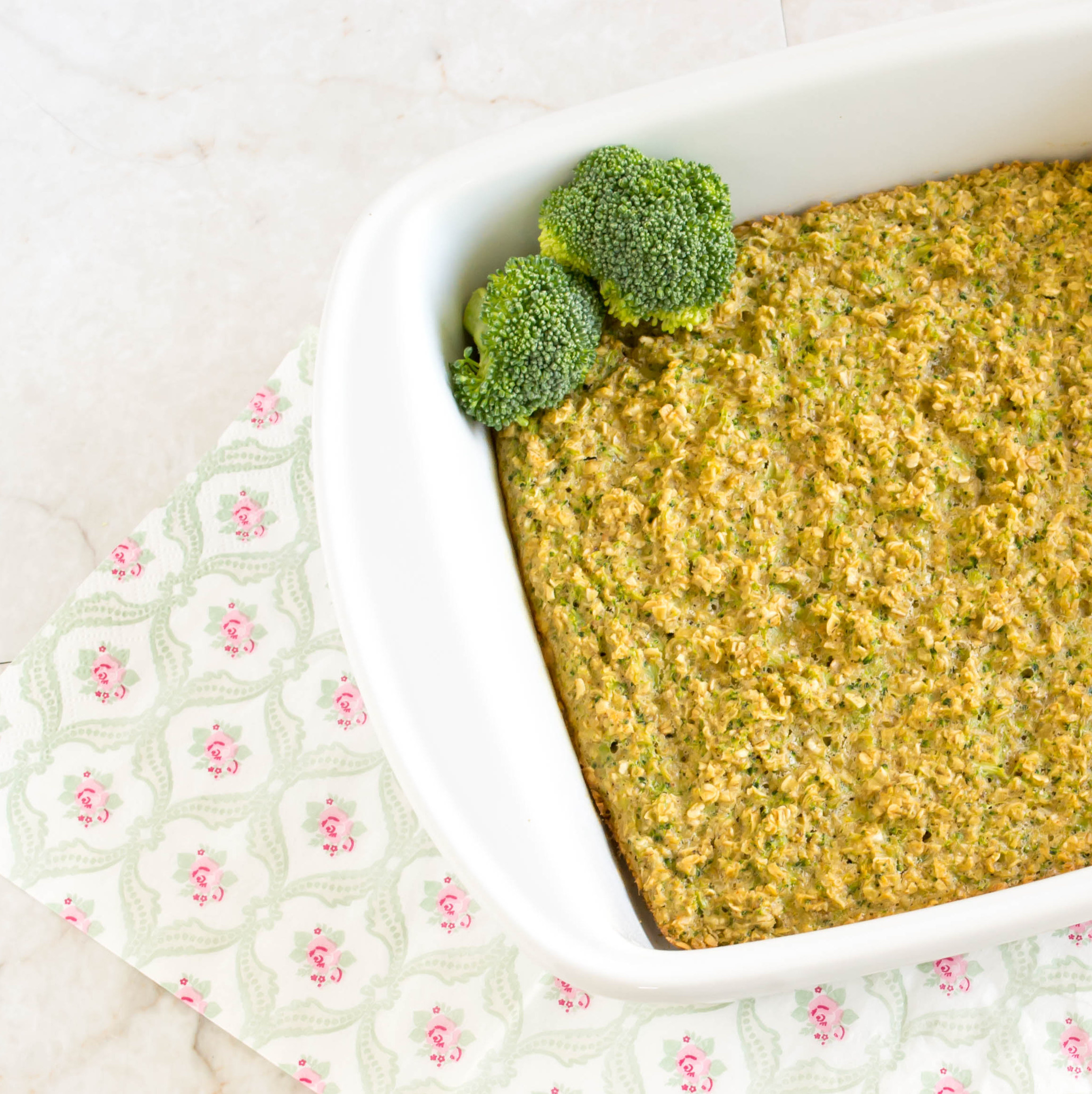 Broccoli Oatmeal Breakfast Casserole | vegan | kiipfit.com